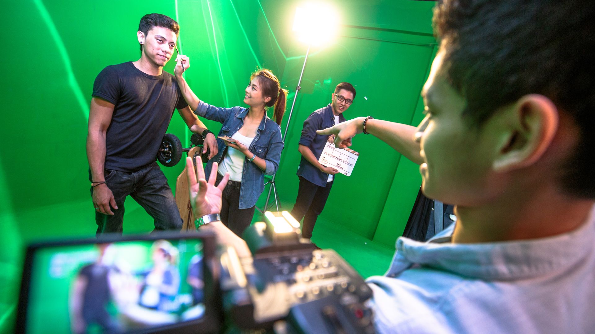 Why Study Communications At IACT? - IACT College