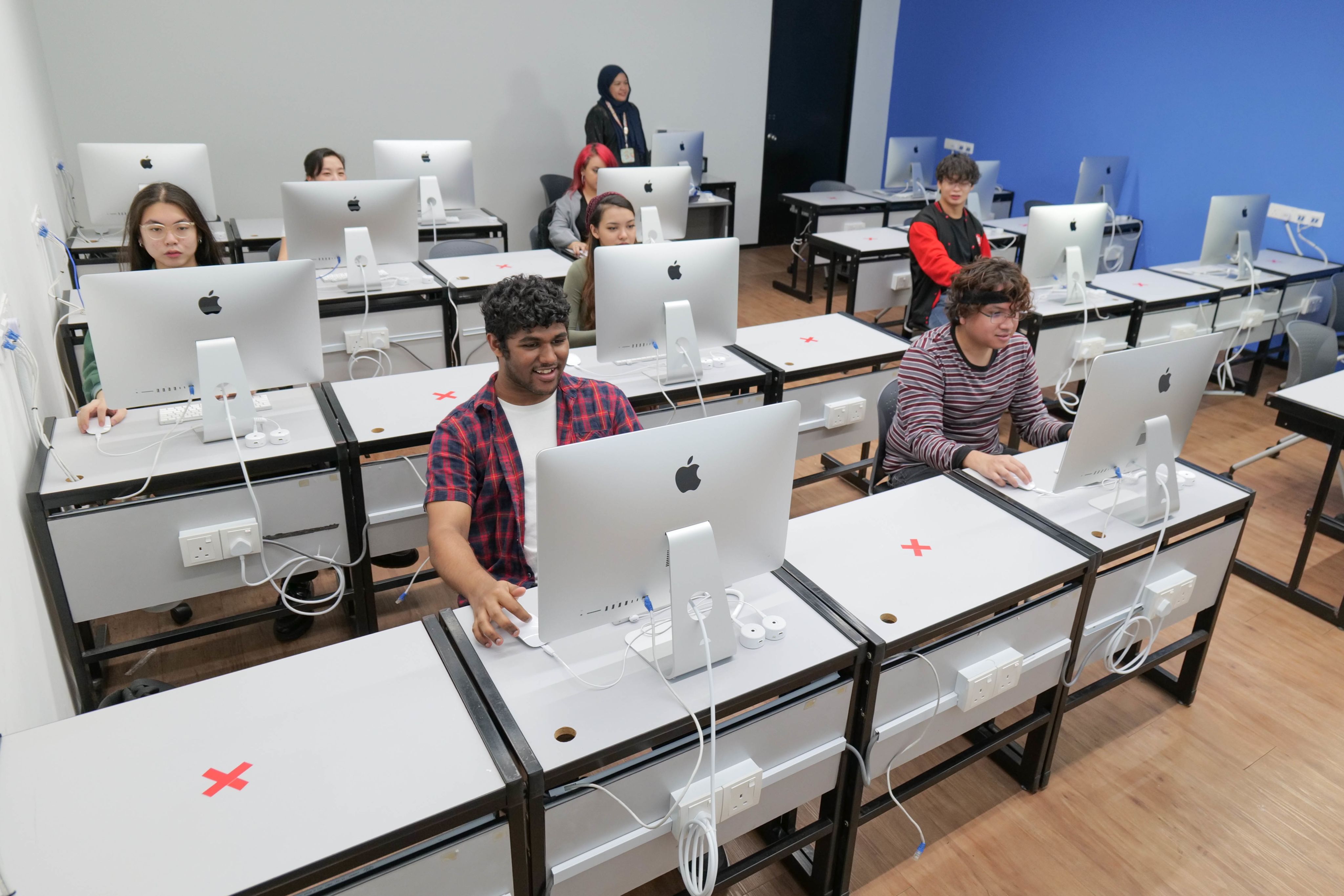 Why Study Communications At IACT? - IACT College